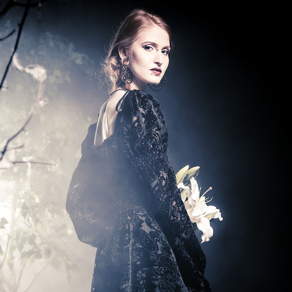 Gothic - Zamów Teraz w Internecie - Sklep Gothic EMP